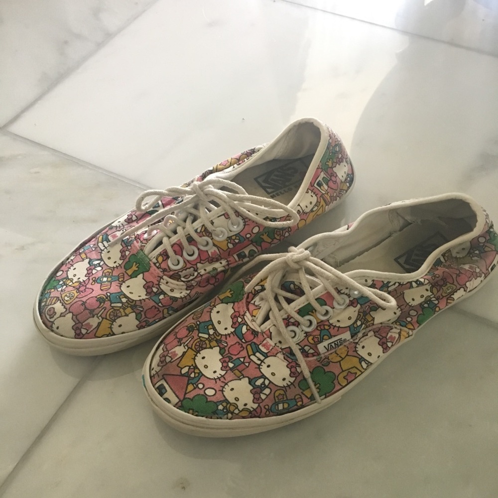 Hello Kitty Vans - Gem
